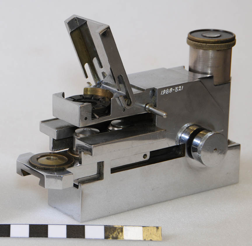 Hearson McArthur Microscope