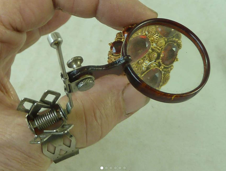 Third Hand Magnifier